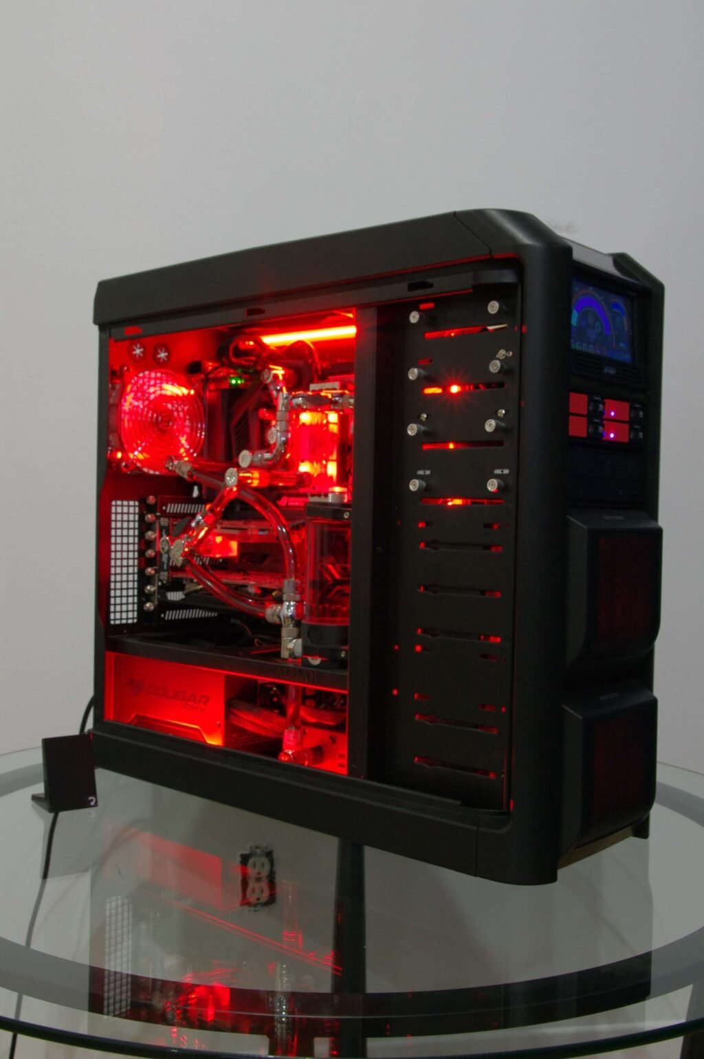 Custom Gaming PCs with Ambient Light Setups – Berom Breed